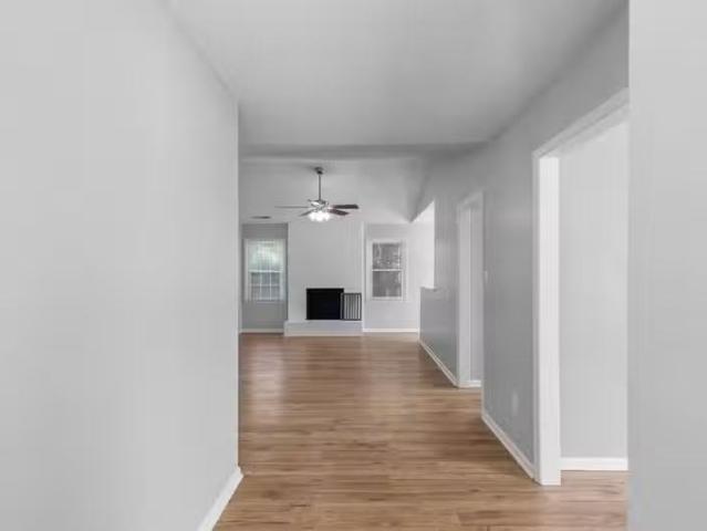 2040 Hunters Ridge Drive 1 2040 Hunters Ridge Dr #1