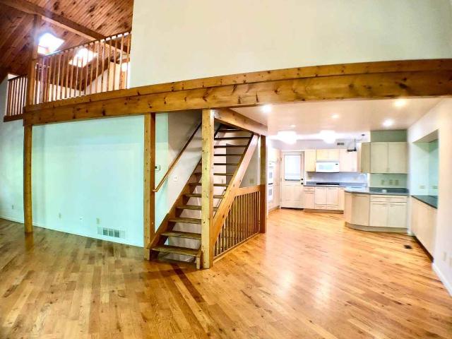 2040 Iuka Ave. 5 Bedroom Apartment for Rent at 2040 Iuka Ave, Columbus, OH 43201 Iuka Ravine