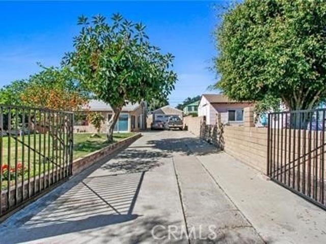 2040 Kilson Dr, Santa Ana, CA 92707