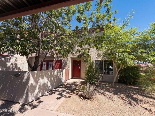 2040 S Longmore Unit 39, Mesa, AZ 85202
