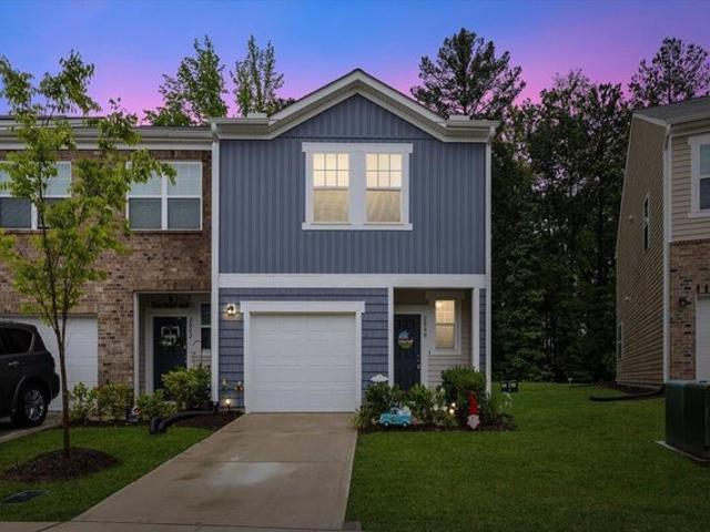2040 Trailside Dr, Durham, NC 27704