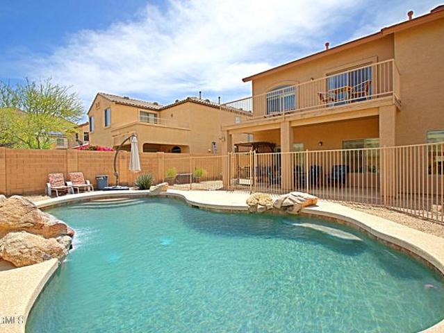 2040 W Caleb Rd, Phoenix, AZ 85085