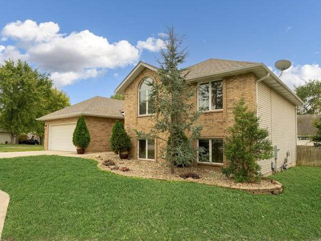 2040 W Buena Vista St, Springfield, MO 65810