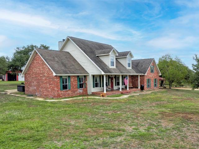2040 W Guenther Lane