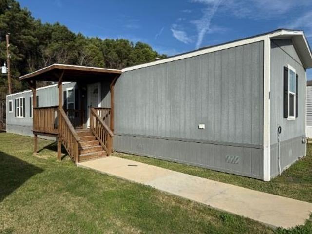 20410 Telge Rd Trlr 11, Tomball, TX 77377