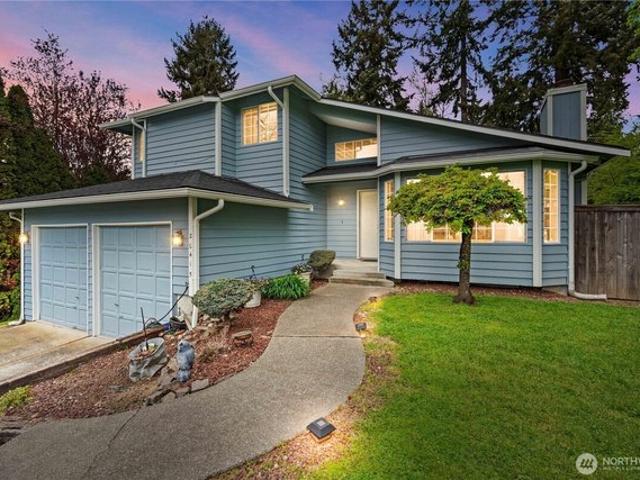 20415 th Street Ct E, Bonney Lake, WA 98391