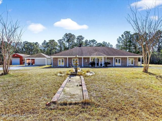 20419 Robinson Rd, Gulfport, MS 39503