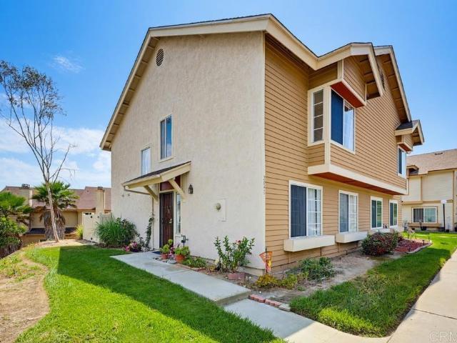 2041 manzana way