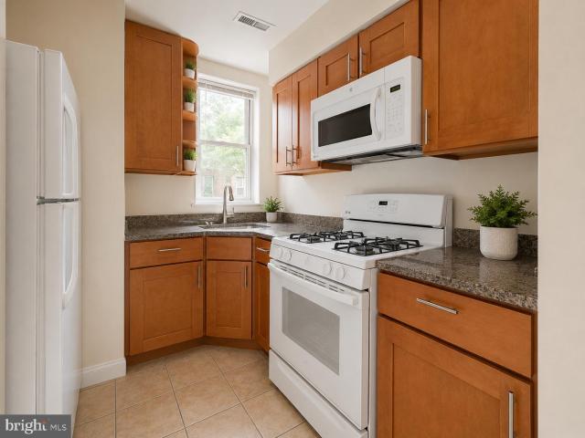 2041 N 15th St, Philadelphia, PA 19121 | MLS #PAPH2633