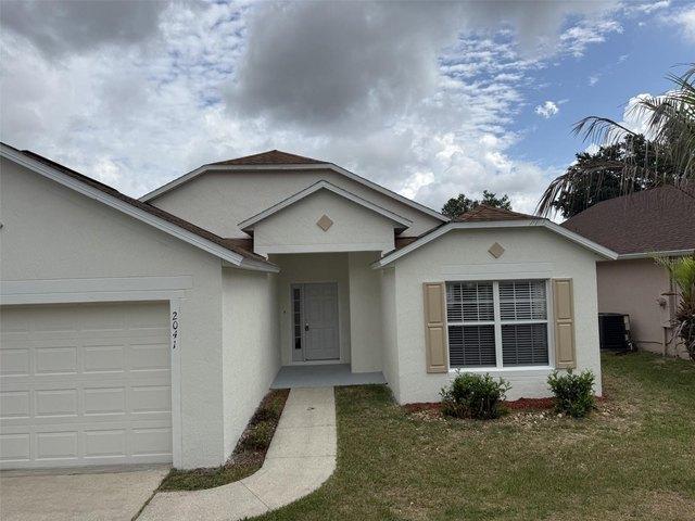 2041 Newtown Rd, Groveland, FL 34736