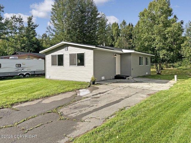 2041 Olympic Dr, Anchorage, AK 99515