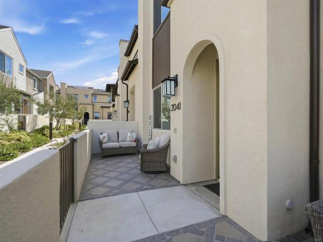 2041 Bluestone Circle
