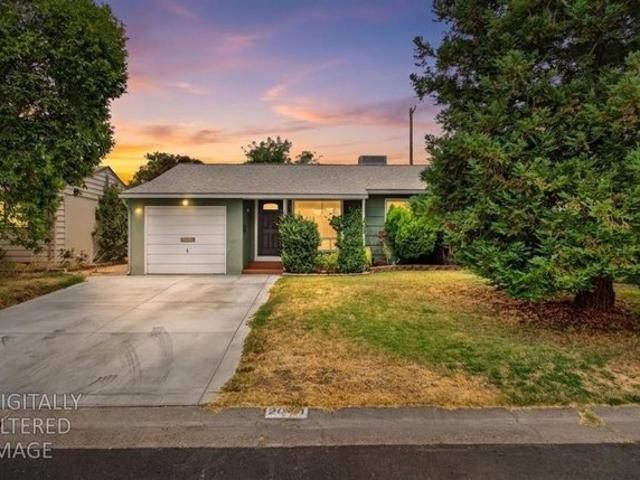 2041 Bowling Green Dr, Sacramento, CA 95825
