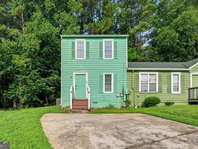 2041 Charter Mnr, Lithonia, GA 30058