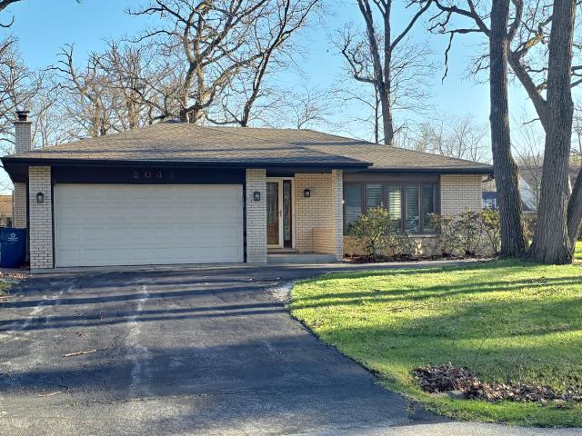2041 E Gaisor Drive