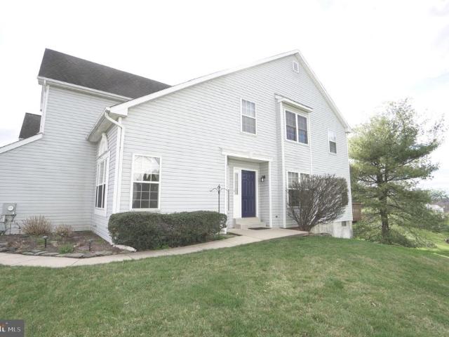 2041 Greenes Way Circle