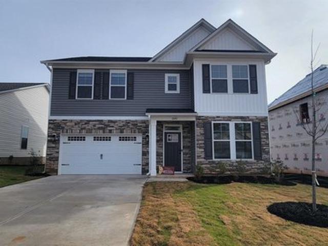 2041 Halton Oaks Dr, Spartanburg, SC 29303