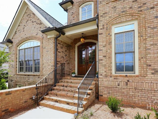 2041 Lakewood Manor Drive
