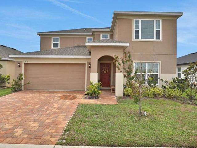 2041 Sloans Outlook Dr, Groveland, FL 34736