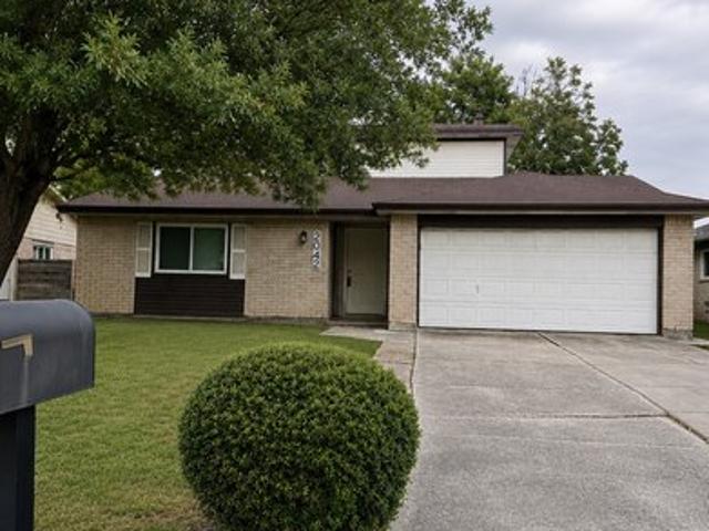2042 Bridge Cross Ln, Houston, TX 77067