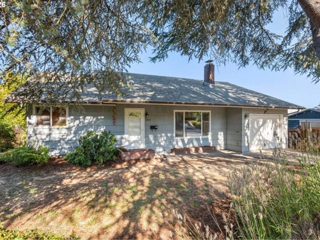 2042 Lincoln St, Eugene, OR 97405
