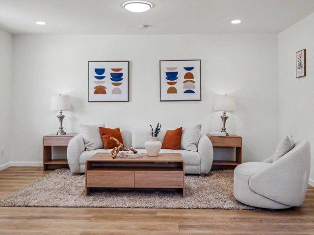 2042 Panama Ave, San Jose, CA 95122