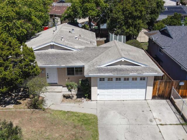 2042 Panama Avenue