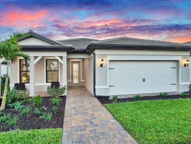 2042 Terreno Blvd, Naples, FL 34120