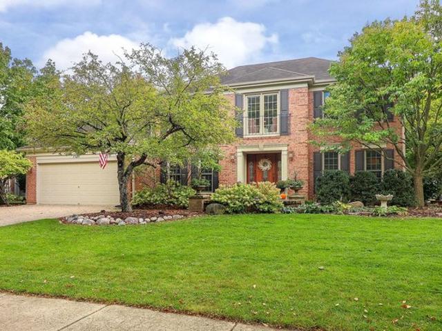 2042 Wexford Cir, Wheaton, IL 60189