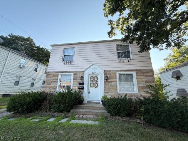 2042 13th Street SW 2