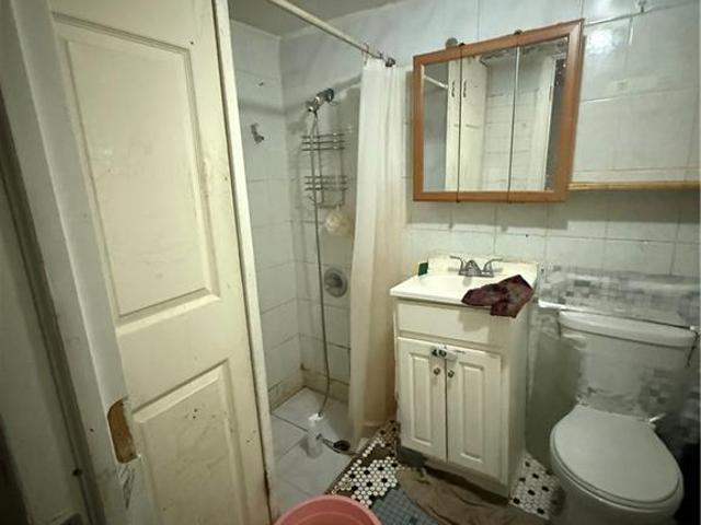 2042 78th Street