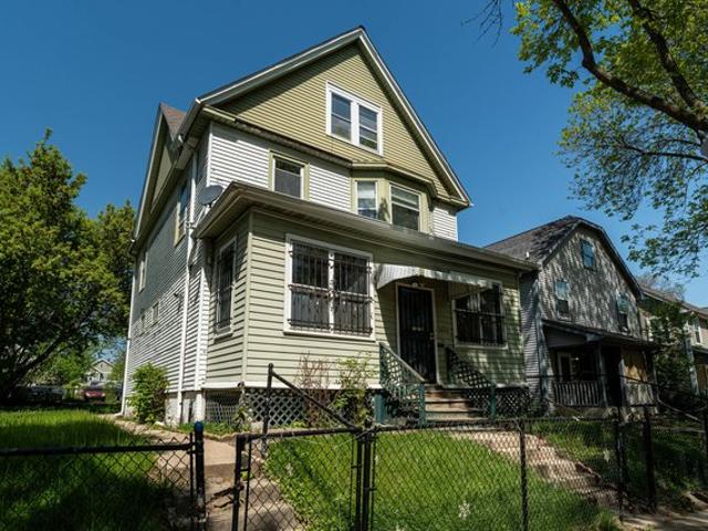 2043 N 28th St, Milwaukee, WI 53208