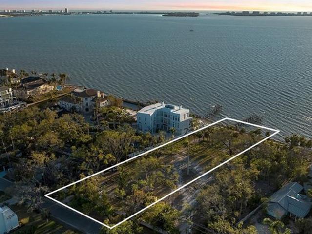 2043 Alameda Ave, Sarasota, FL 34234