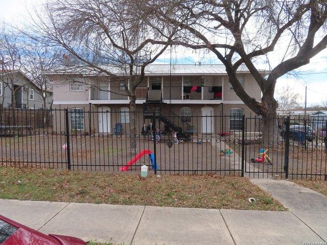 2043 Anchor Dr, San Antonio, TX 78213