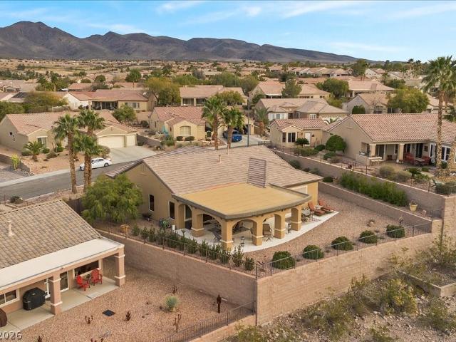 2043 Colvin Run Dr, Henderson, NV 89052 | MLS #2756 | Compass