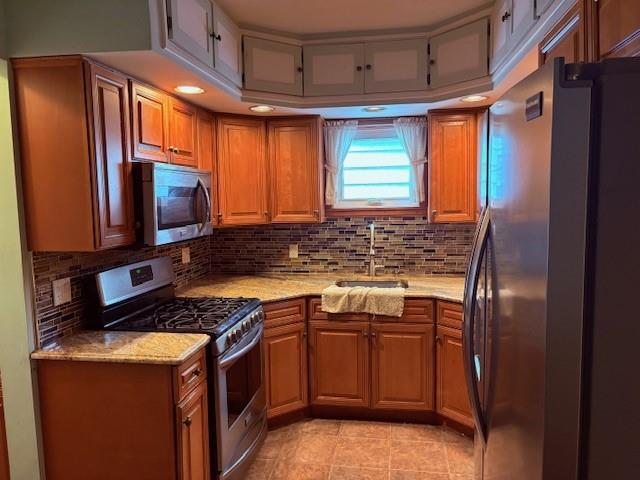 2043 East 64th Street | Compass