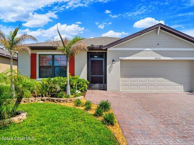 2043 Farmhouse Rd SE, Palm Bay, FL 32909