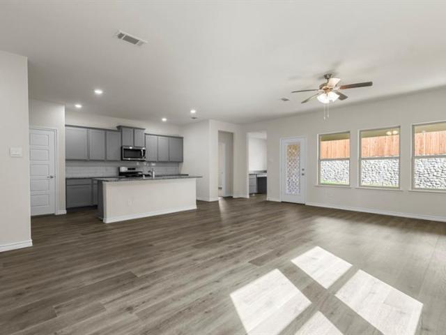 2043 Ketchum Lane