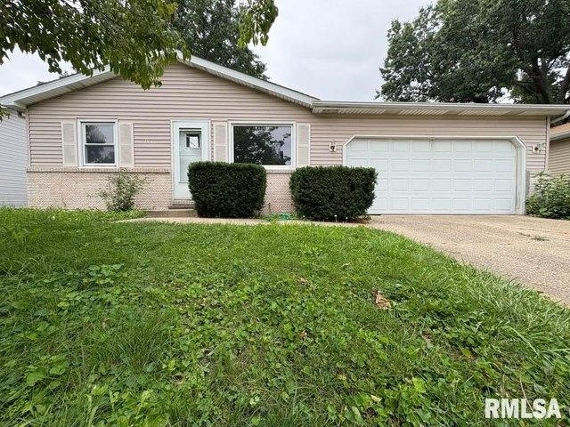2043 Scarbrough Rd, Springfield, IL 62702
