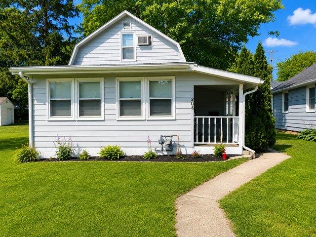 204 16th Ave, Sterling, IL 61081