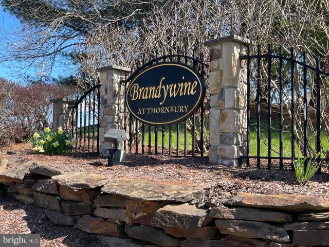 204 4 in Hand Ct, West Chester, PA 19382 | MLS #PACT2121