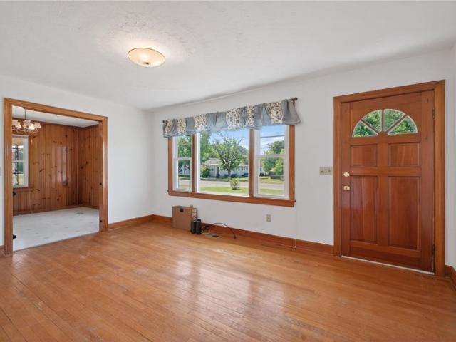 204 Country Club RD