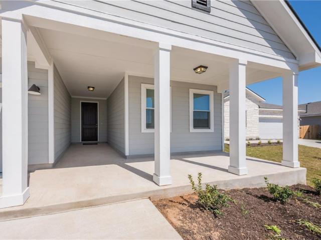 204 Cold Spg Loop, Bastrop, TX 78602 | MLS #9905 | Compass