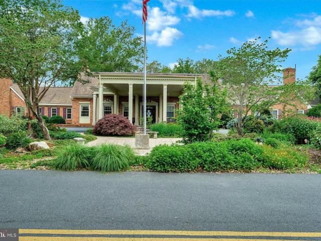 204 Constitution Boulevard