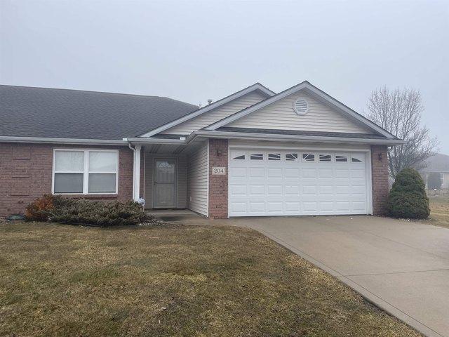204 Coronet St, Angola, IN 46703