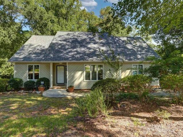 204 Cannon Dale Rd, Columbia, SC 29212