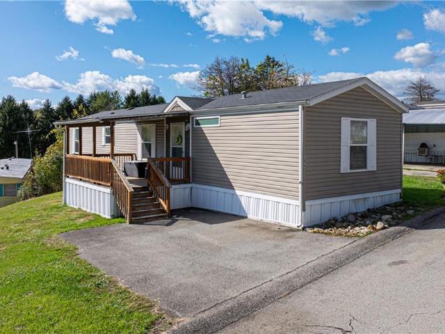 204 Castle Rd, Washington, PA 15301 | Compass