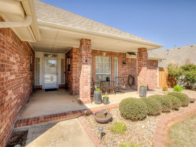 204 Castle Rock Road