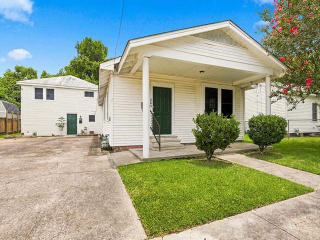 204 Cenac St, Houma, LA 70364