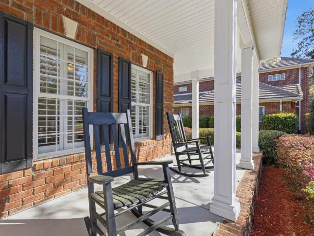 204 Chamberlin Dr